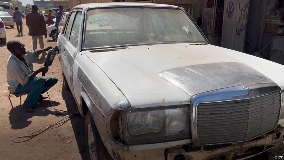 Sudan's German car obsession – DW – 11/08/2022