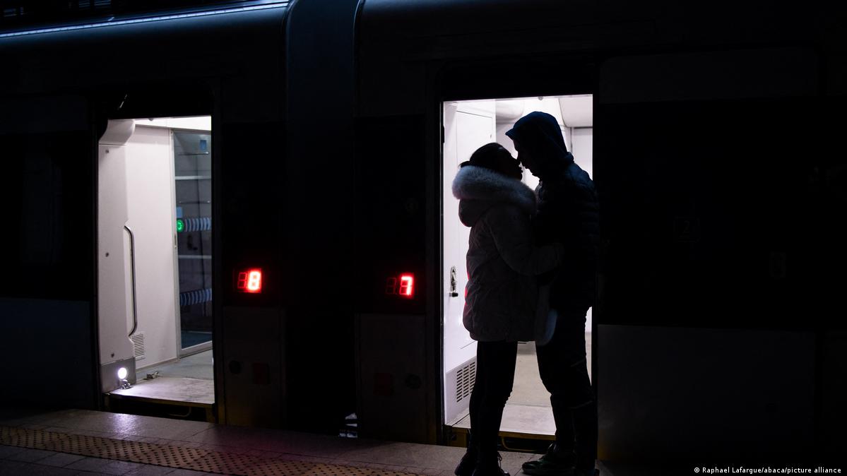War upends lives of Ukrainian-Russian couples