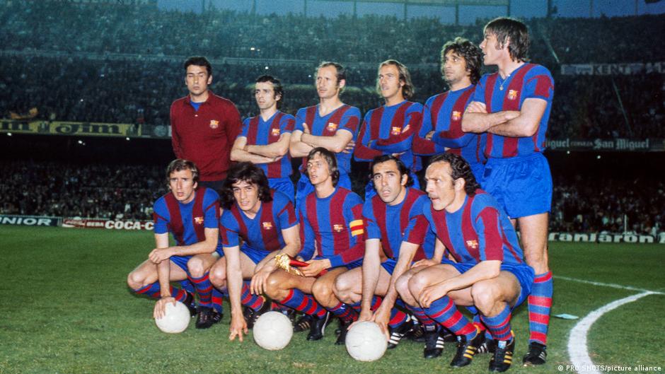 Murió Johan Neeskens, leyenda del FC Barcelona con Cruyff – DW – 07/10/2024