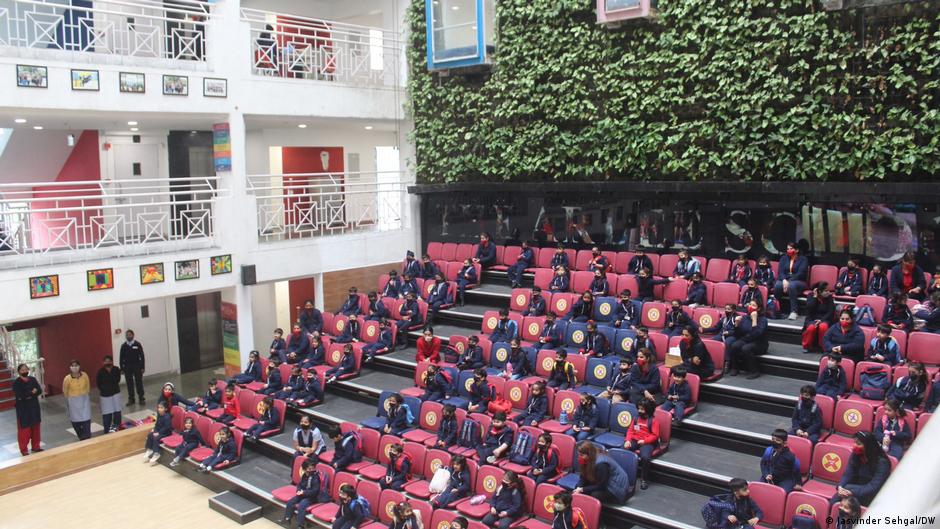 Dome school offers Delhi students clean air