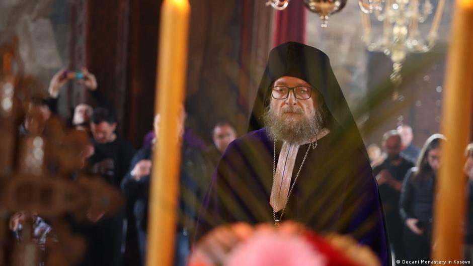Iguman Sava Janjić: Kurti ponavlja Miloševićeve greške :: DW :: RTCG ...
