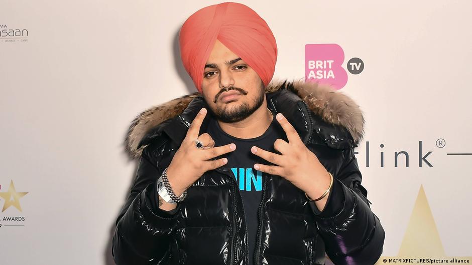 Indian police probe Punjabi rapper shooting – DW – 05/30/2022