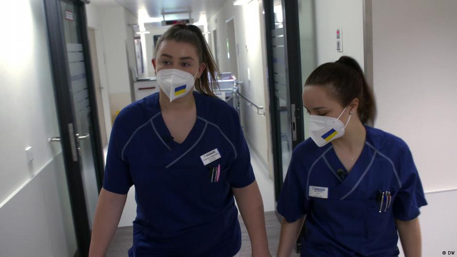 Ukrainian nurses in German hospitals – DW – 01/04/2023