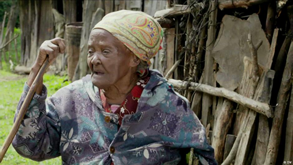 Remembering Kenya's Mau Mau uprising – DW – 06/04/2022