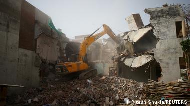 India: Supreme Court bans 'bulldozer justice' – DW – 11/13/2024