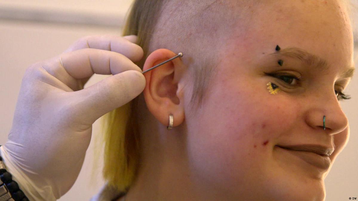 Humanos se hacen "piercing" desde el Neolítico, dice estudio