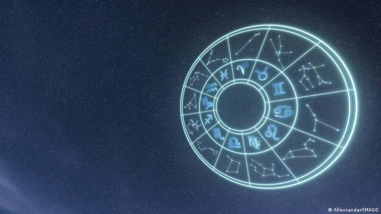 The psychology behind why we believe in horoscopes – DW – 07/05/2022