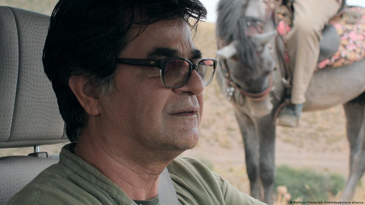 Iran filmmaker must serve 6-year sentence