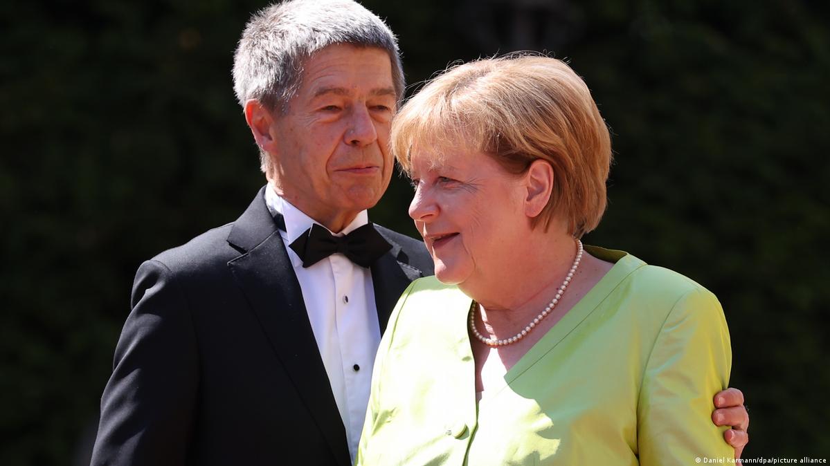 German leaders congratulate Angela Merkel on 70th birthday – DW – 07/17 ...