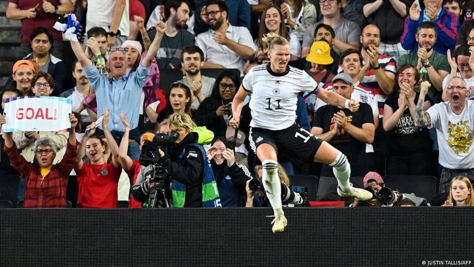 Euro 2022: Popp fires Germany to final – DW – 07/28/2022