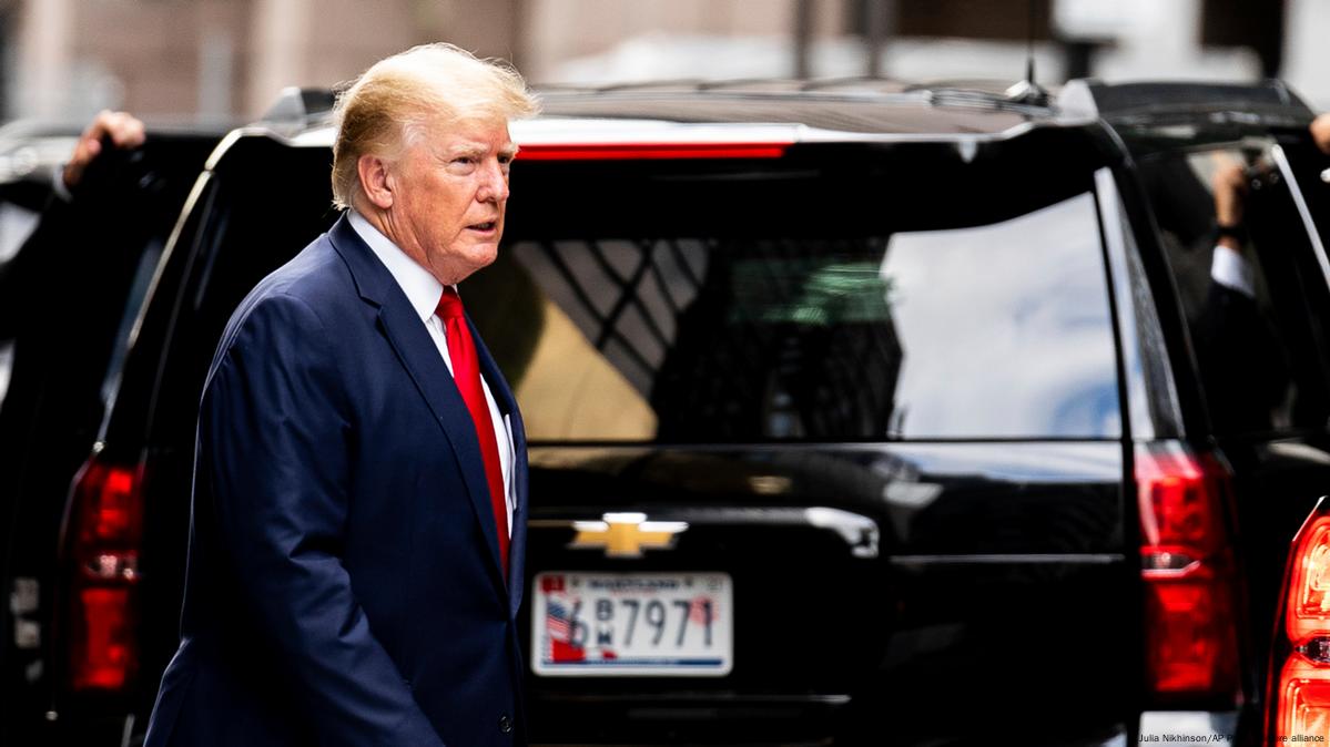 Trump Requests Supreme Court Intervene In Mar A Lago Case Dw 10 05 2022