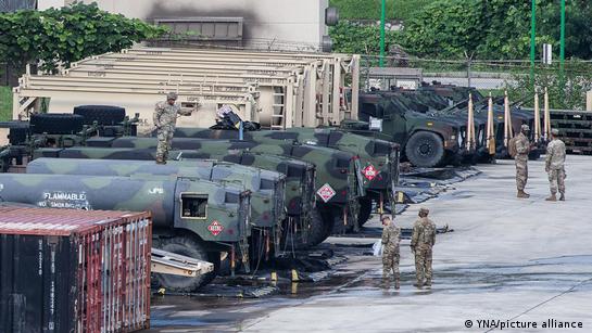 US, S. Korea kick off massive military exercises – DW – 08/22/2022