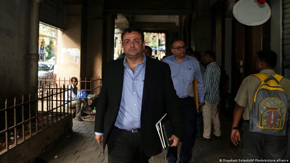 Indian businessman Cyrus Mistry dies in car crash