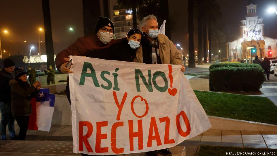 Chile: el triunfo del "rechazo", un castigo para el gobierno – DW – 05 ...