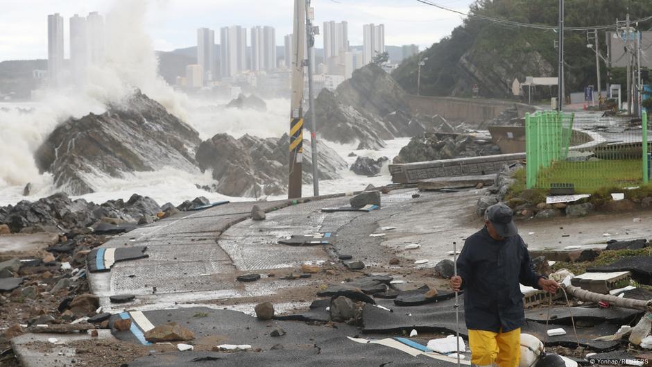 Thousands flee as Typhoon Hinnamnor hits South Korea – DW – 09/06/2022 Thousands flee as Typhoon Hinnamnor hits South Korea – DW – 09/06/2022