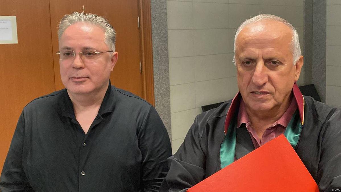 ByLock'un lisans sahibi David Keynes'e ceza verilmedi – DW – 07.09.2022 ByLock'un lisans sahibi David Keynes'e ceza verilmedi – DW – 07.09.2022