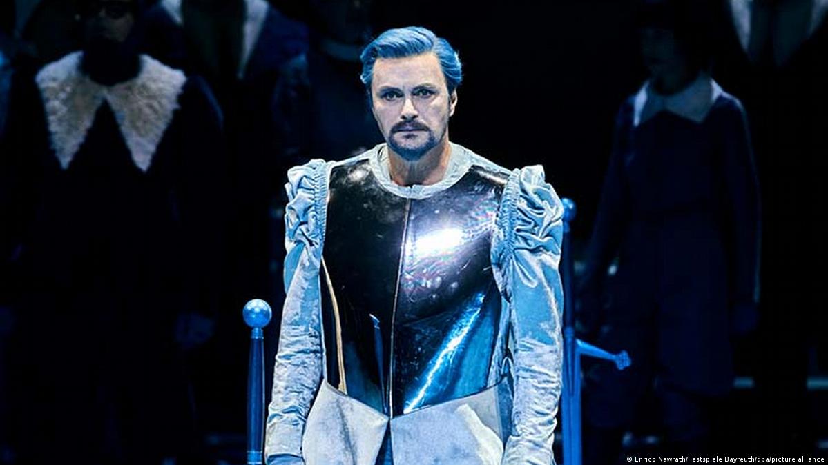 Warum der Begriff "Führer" in Deutschland Unbehagen auslöst – DW – 09. ...