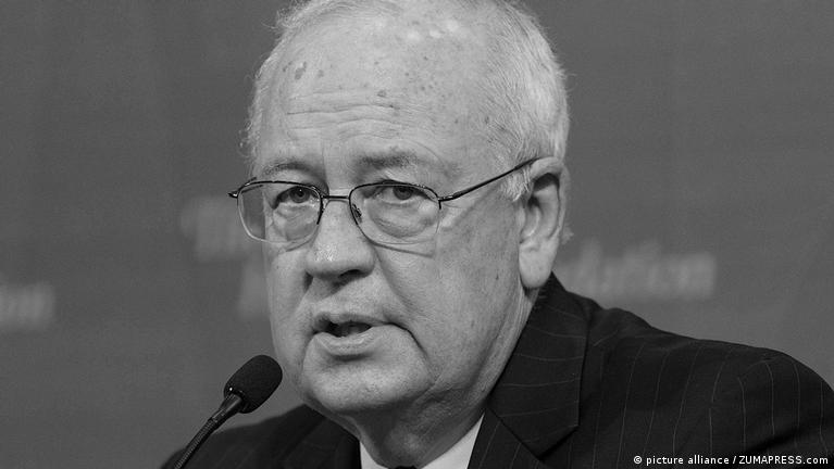 Ken Starr: Clinton-Lewinsky investigator dies at 76 – DW – 09/14/2022