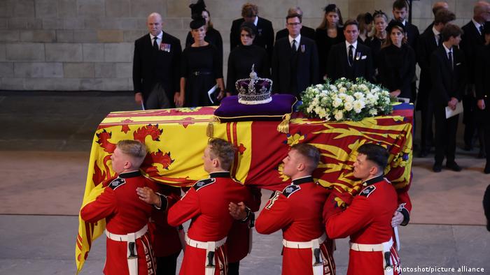 Kifo cha Malkia Elizabeth chatawala magazeti ya Ujerumani | NRS-Import | DW | 16.09.2022