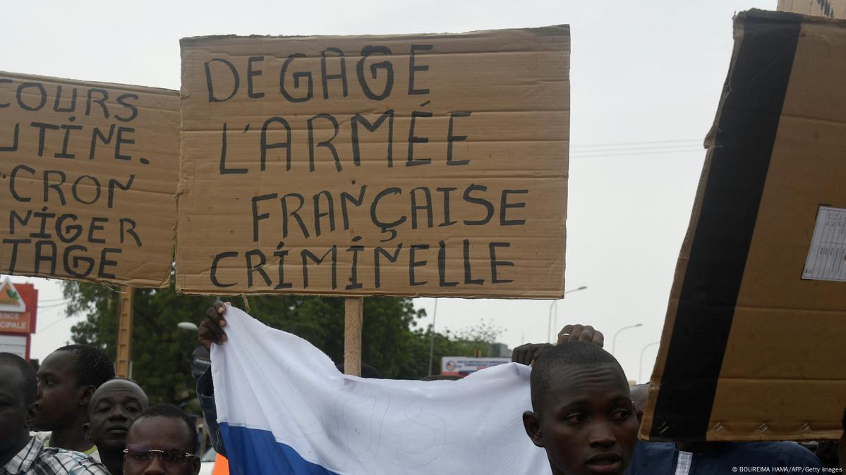 Manifestation contre Barkhane au Niger – DW – 19/09/2022 Manifestation contre Barkhane au Niger – DW – 19/09/2022