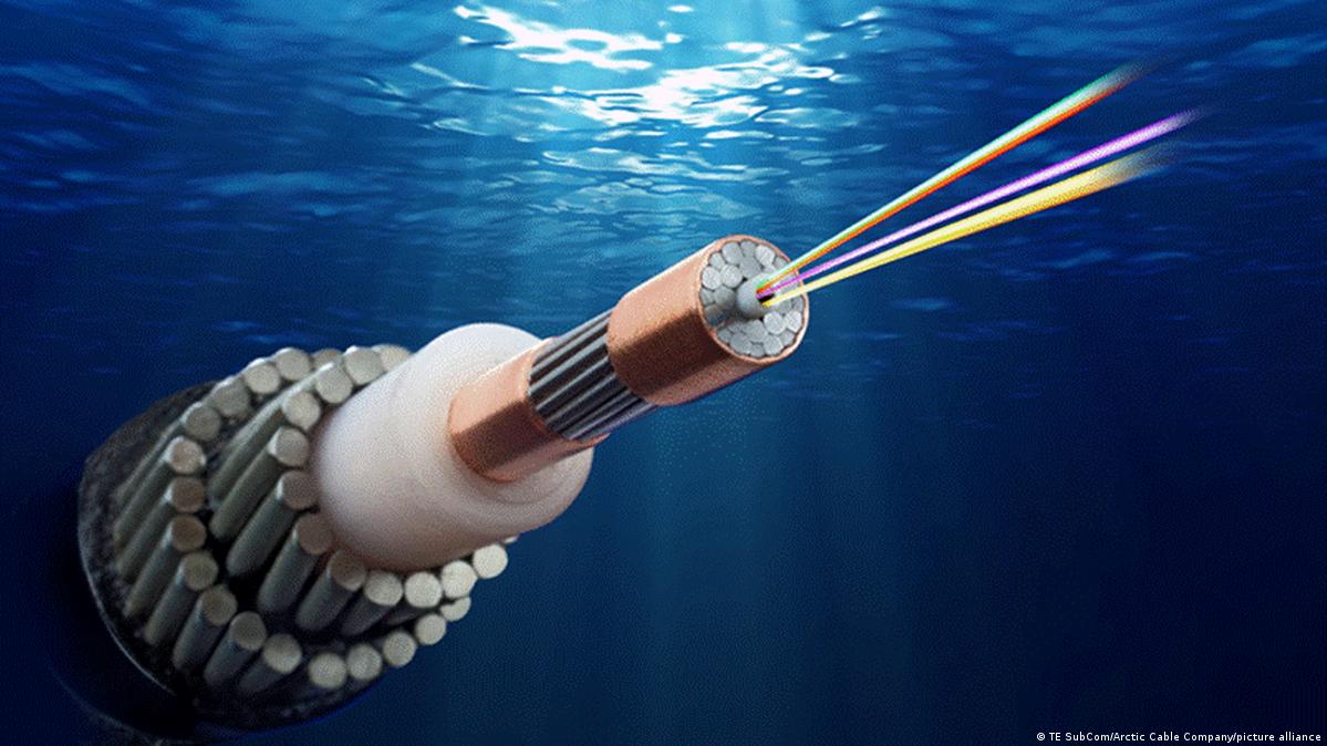 How sabotage on undersea cables affects our digital world – DW – 02/03/2025