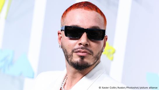 J Balvin lanza OYE, una app para cuidar la salud emocional – DW – 22/09 ... J Balvin lanza OYE, una app para cuidar la salud emocional – DW – 22/09 ...