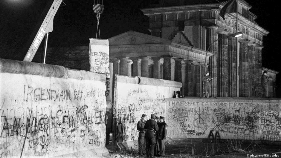 Countdown to 1989 - The Fall of the Berlin Wall – DW – 10/28/2024
