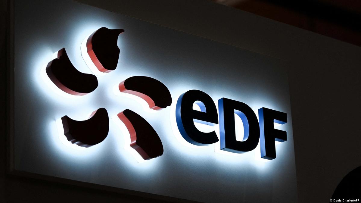 French power giant EDF posts record loss – DW – 02/17/2023