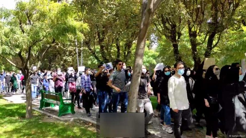ادامه اعتراضات؛ اعتصاب در دانشگاه‌های ایران Dw ۱۴۰۱ ۷ ۵