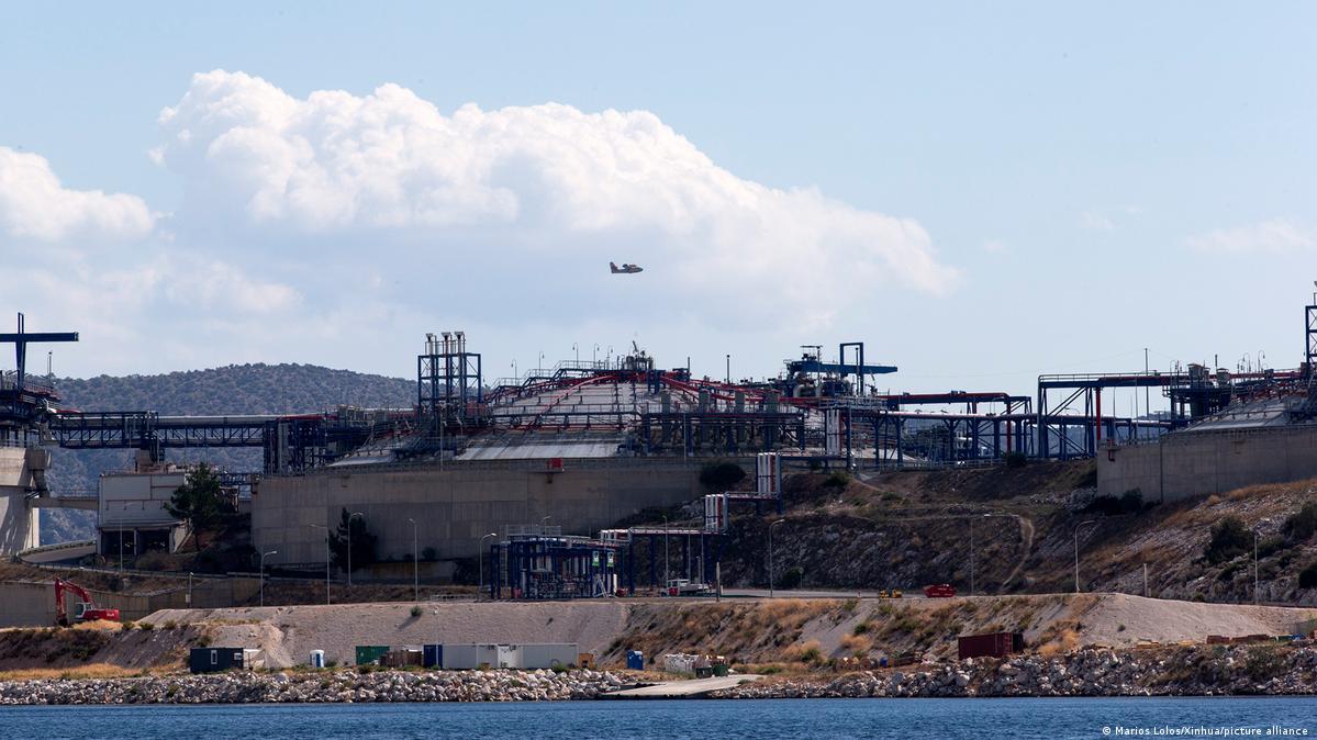 HB: Η Ελλάδα θάβει τα σχέδιά της για το LNG