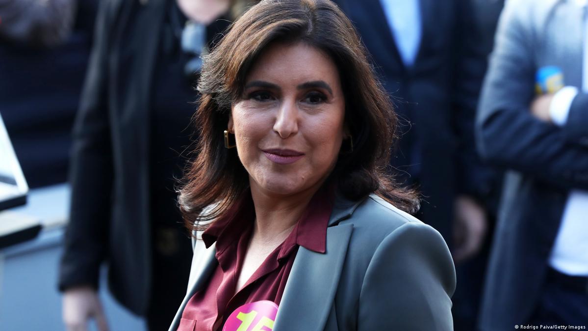 Simone Tebet declara voto em Lula no segundo turno – DW – 05/10/2022