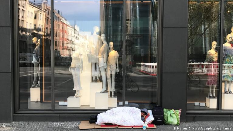 Germany: What poverty looks like in a rich country – DW – 10/10/2022