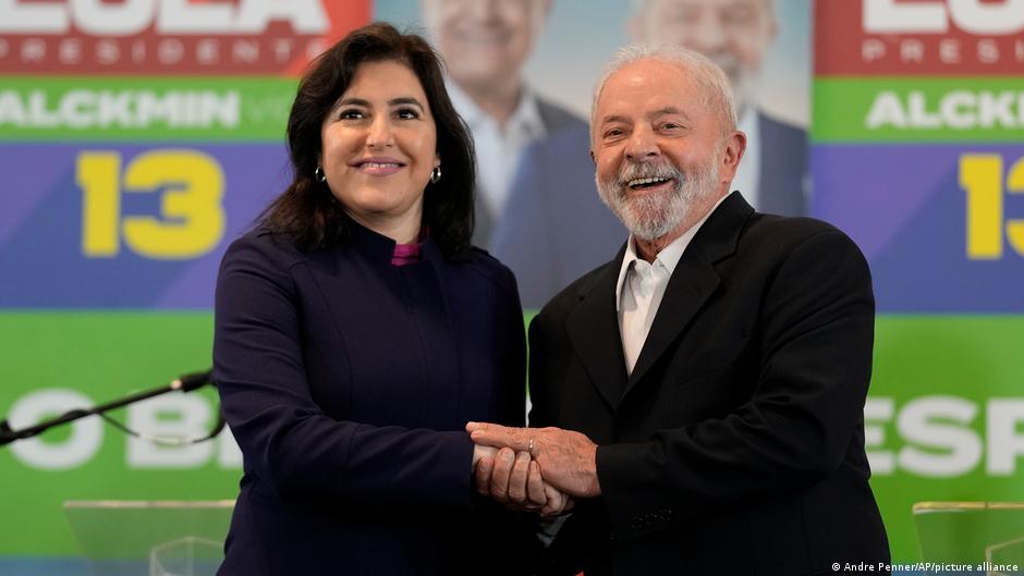 Simone Tebet se encontra com Lula e reafirma apoio