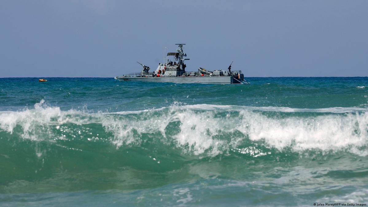 Israel and Lebanon sign maritime border deal – DW – 10/27/2022