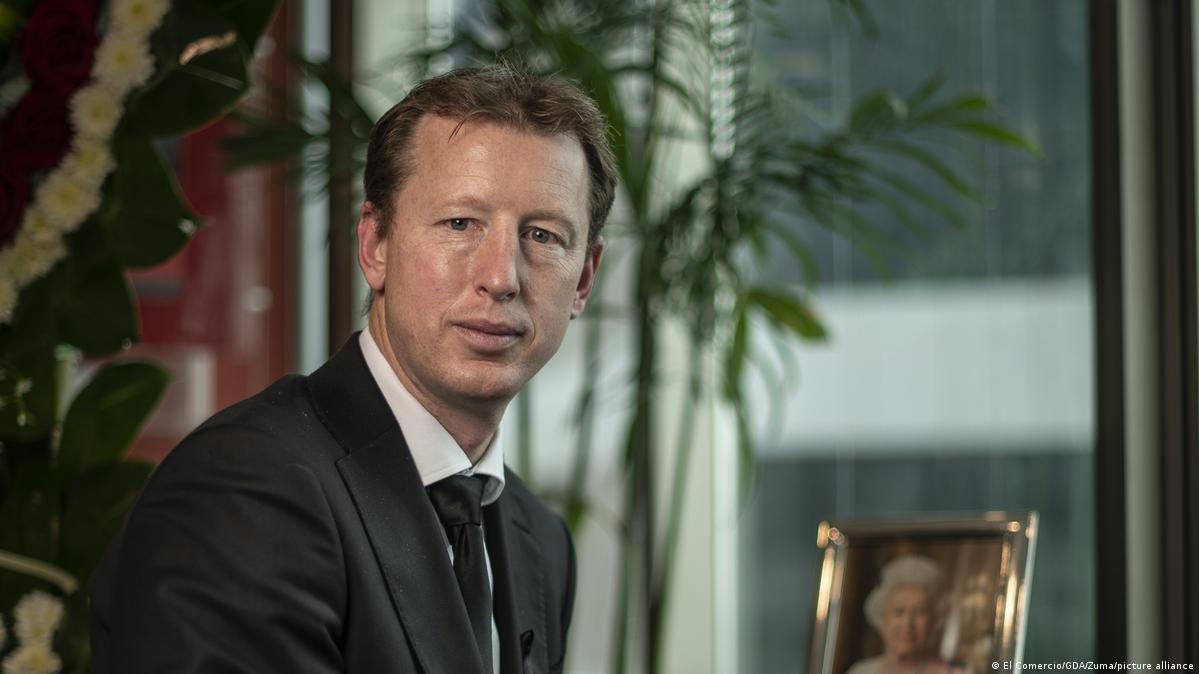 Los peruanos podrán viajar sin visa al Reino Unido – DW – 18/10/2022