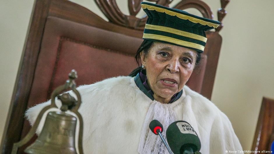 Centrafrique : Danièle Darlan poussée vers la sortie – DW – 25/10/2022