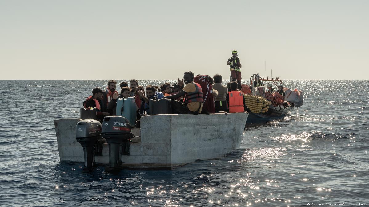 Irregular EU border crossings hit 'highest' level since 2016 – DW – 01 ...