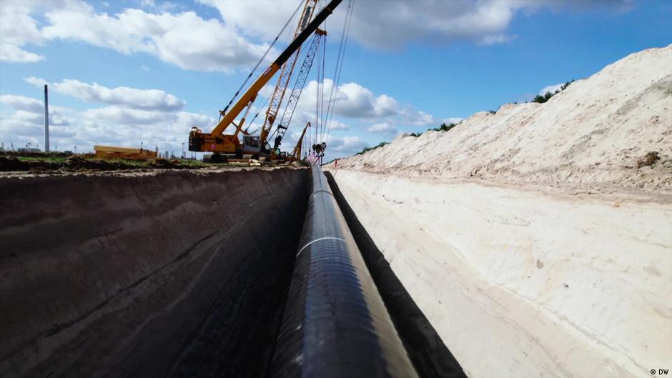 An LNG pipeline built in record time – DW – 11/01/2022