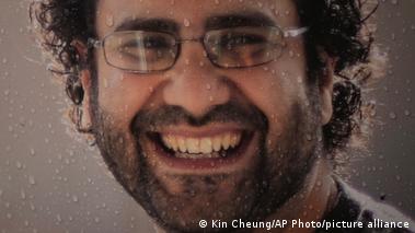 Egypt: New push to free activist Alaa Abdel-Fattah