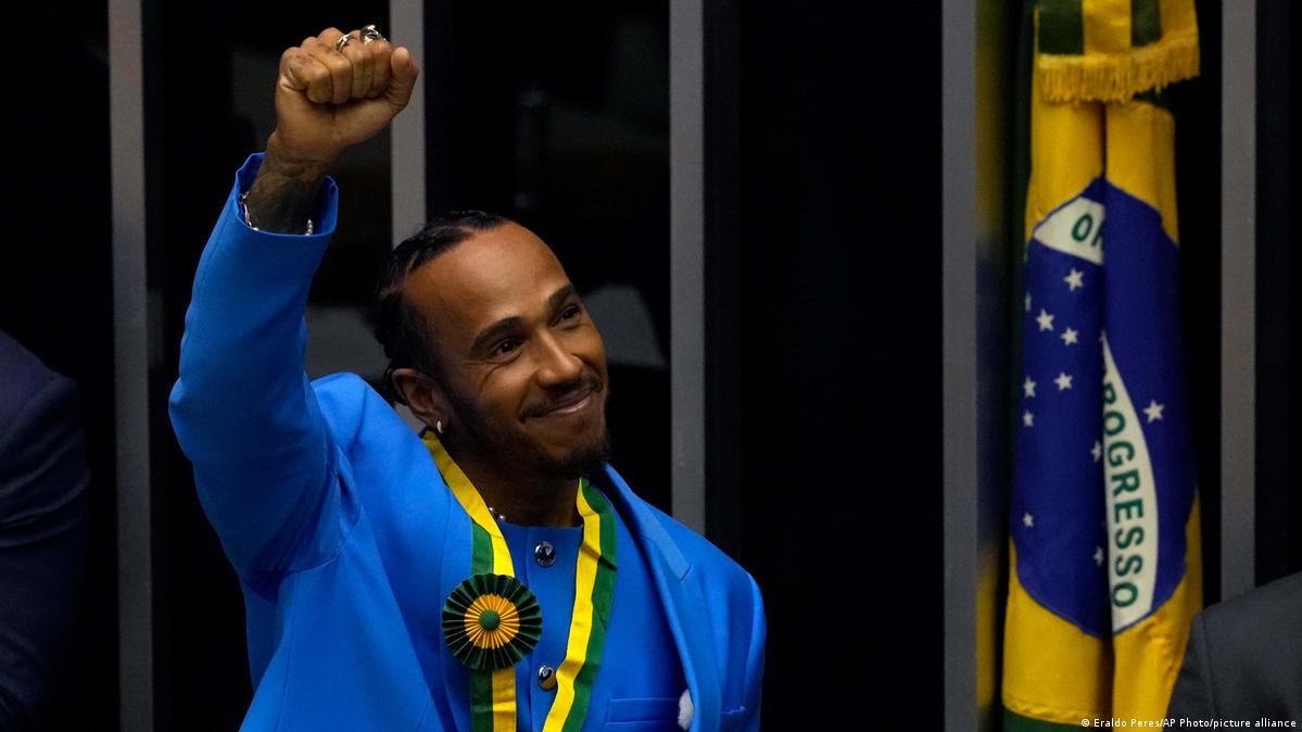 Lewis Hamilton recibe ciudadanía honorífica de Brasil – DW – 08/11/2022