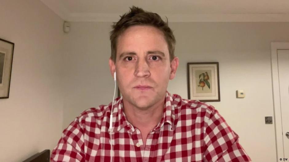 Ukrainians cut off Russian supply lines: Mike Martin, King's College ...