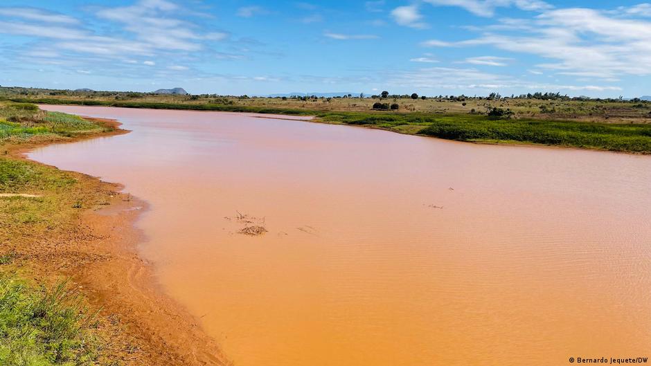 Manica: Contaminação de rios por mercúrio afeta população – DW – 10/11/2022