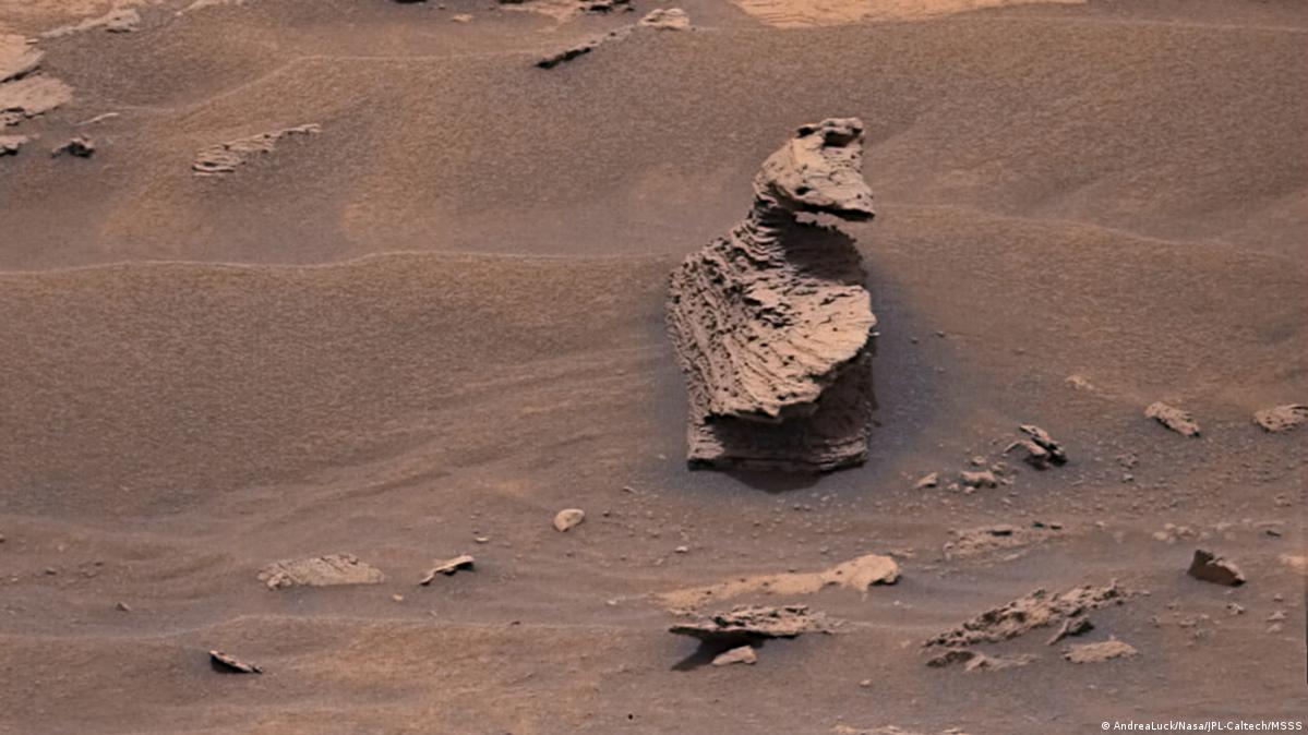 El róver Curiosity de la NASA descubre un "pato" en Marte – DW – 10/11/2022