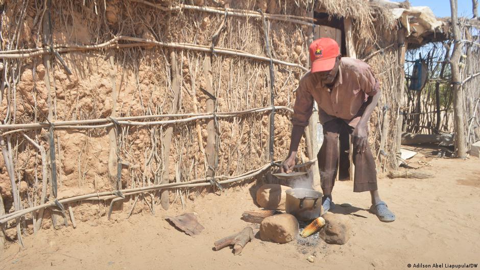 Angola: População afetada pela seca pede socorro ao Governo – DW – 16 ...