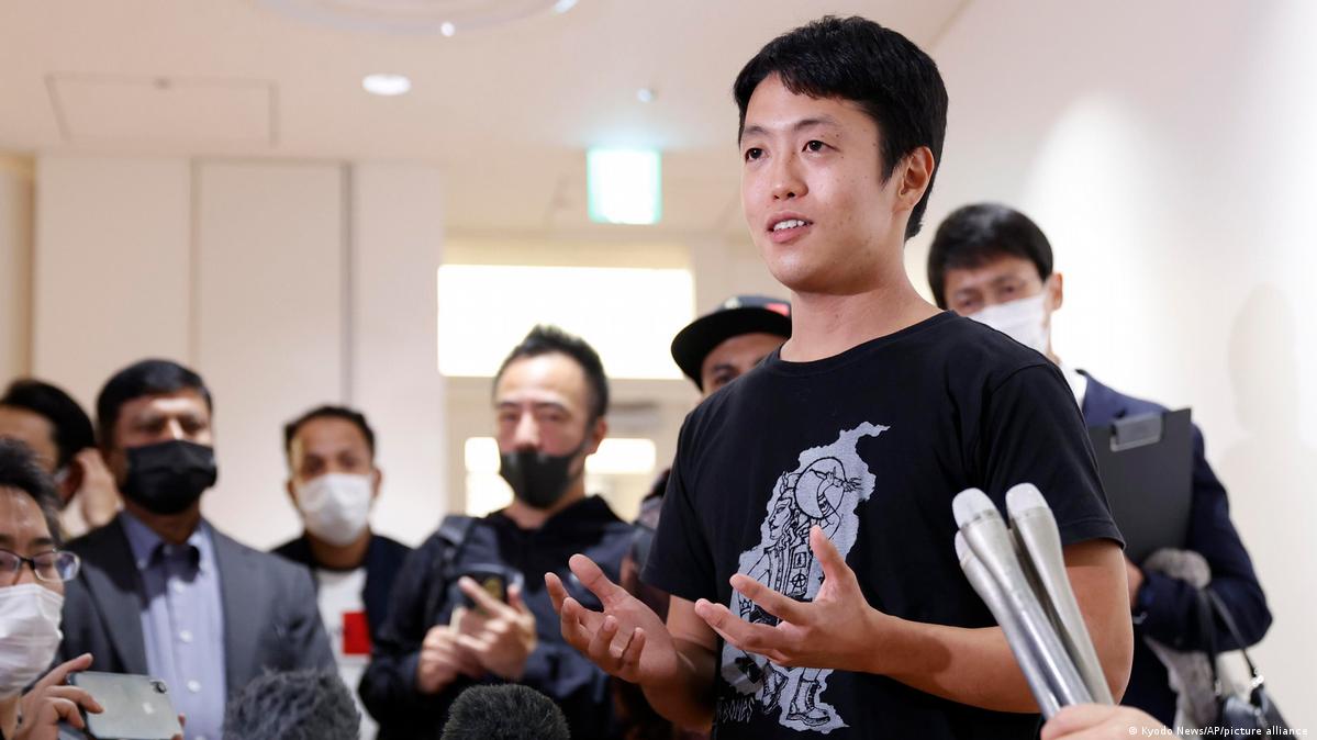 Myanmar: Freed filmmaker Toru Kubota returns to Japan – DW – 11/18/2022