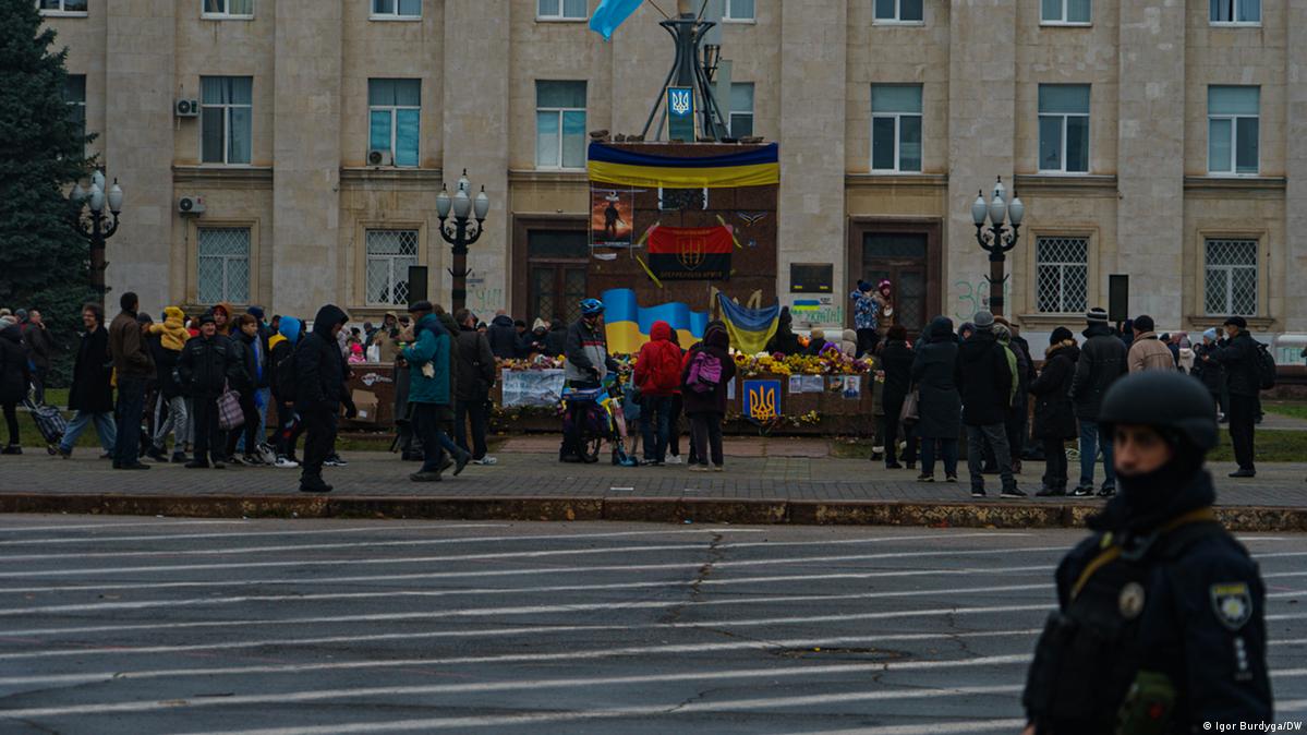 Herson: povratak u oslobođeni rodni grad – DW – 25.11.2022