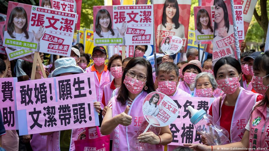 Taiwan elections put record number of women on ballot