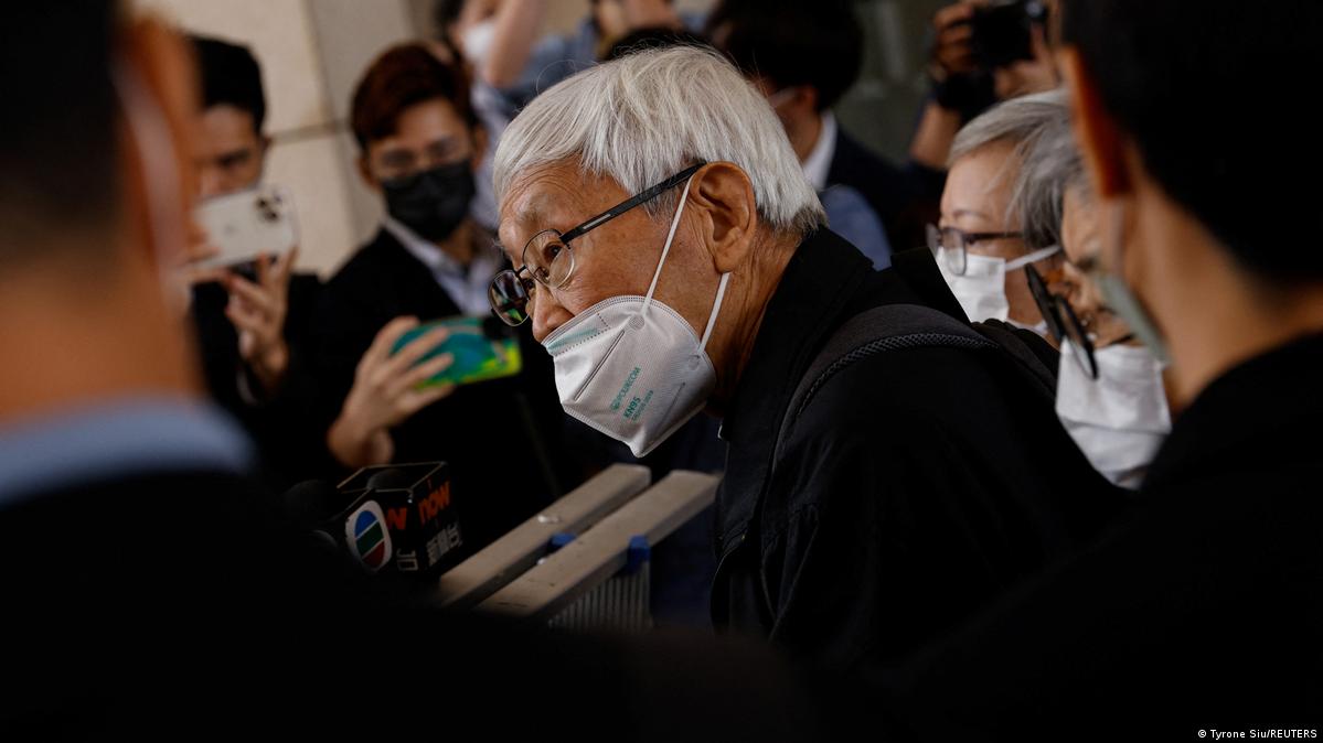 Hong Kong: Cardinal, 5 others convicted over protest fund – DW – 11/25/2022