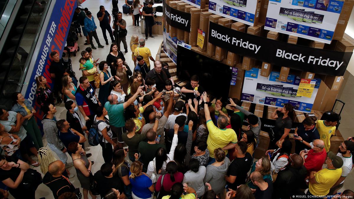 "Black Friday": Lo que hay que saber del frenesí comercial
