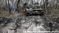 Ukraine counteroffensive: When will the mud season end?